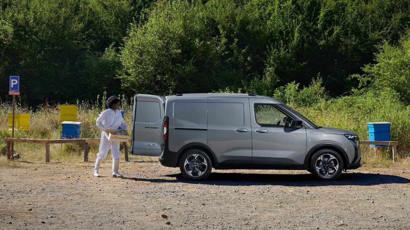 Nye Ford Transit Courier og E-Transit Courier | Ford NO